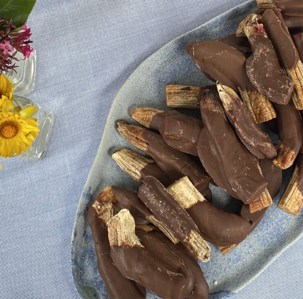 Natural Vegan Carob Coated Bananas (20g) – Maple Moon Carob